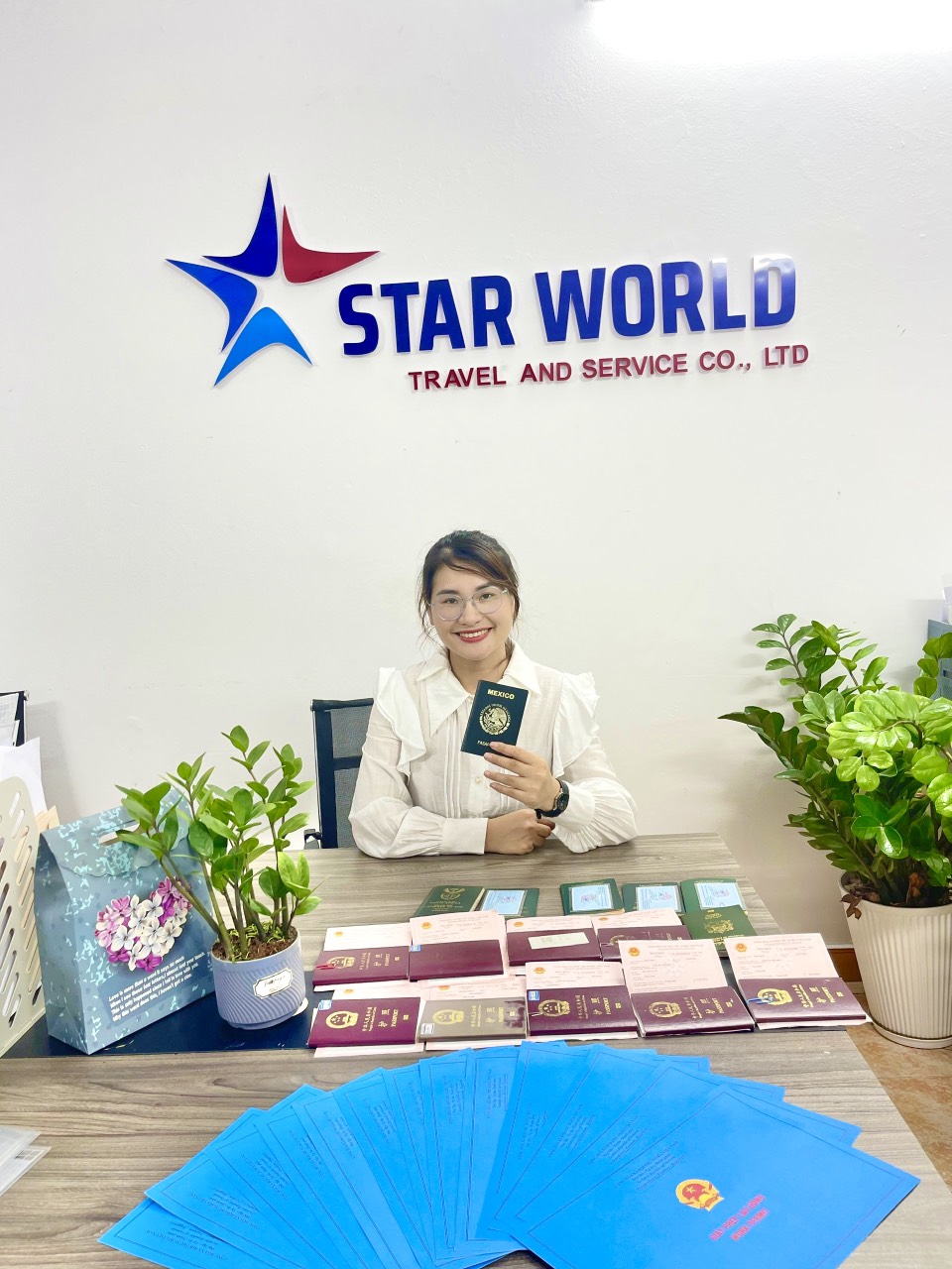 Visa Star Word Viet Nam